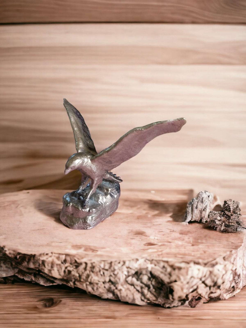 Small Poly Eagle Statue - Strength and Freedom – Fabzie - Home Decor ...